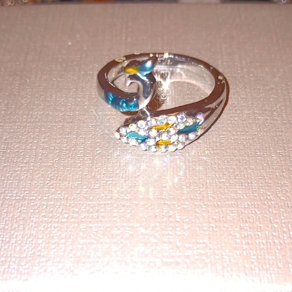 Shop Lc | Jewelry | Dazzling Silver And Blue Crystal Ring | Poshmark